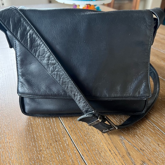 Perlina | Bags | Perlina Vintage Black Leather Purse | Poshmark